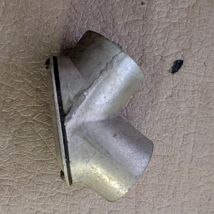 Tight Pull 90 3/4" — Metro Systems